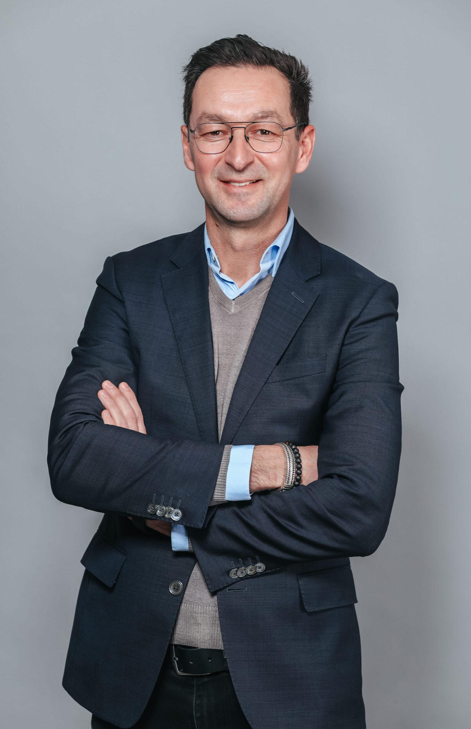 Our team – APS Facade